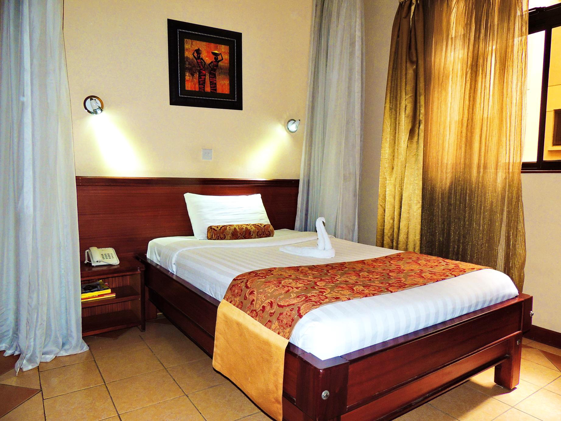 Singele Room